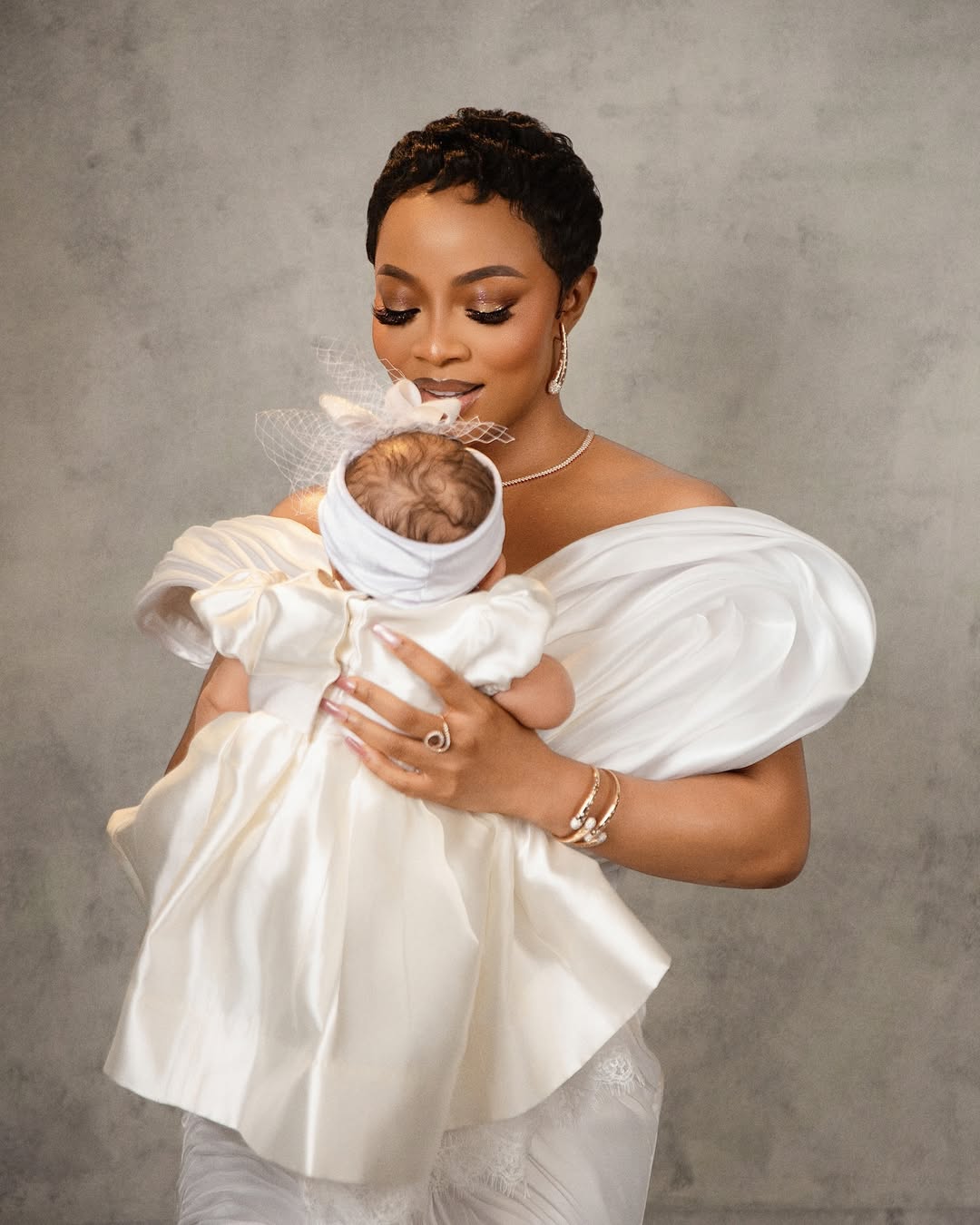 Toke Makinwa Biography, Age, Husband, Net Worth - Charge9ja